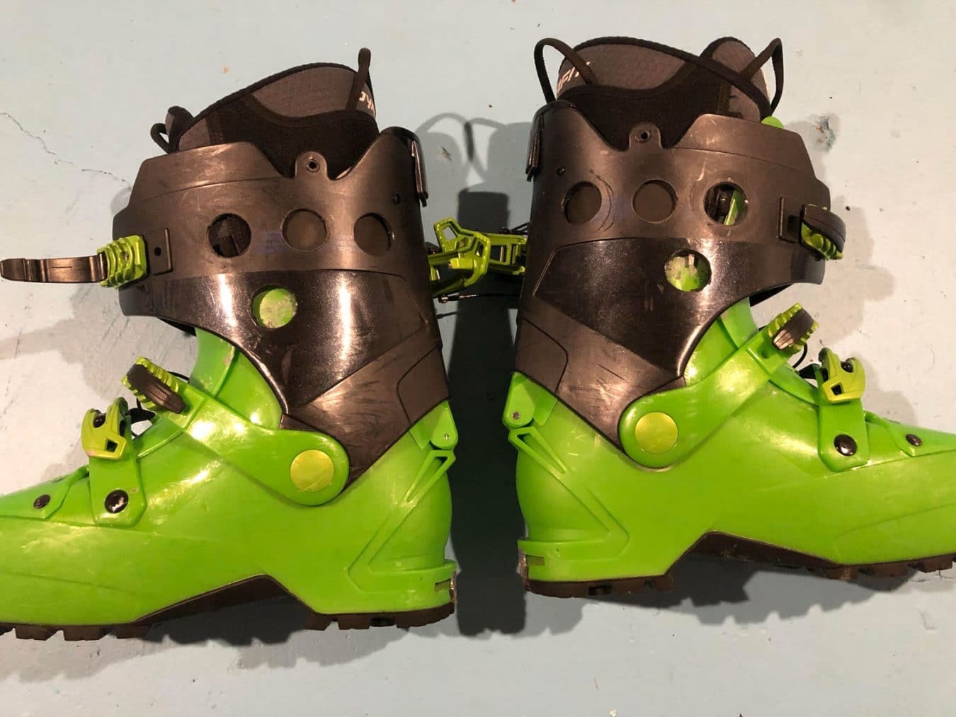 Should You Switch to a Hardboot Setup for Splitboarding? Pros and Cons - Explore Inspired